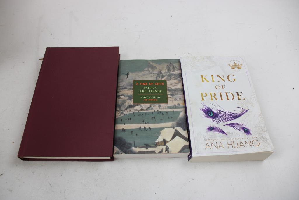Steel Ktitchen Scale, Browgning Trail Camera, Books | Property Room