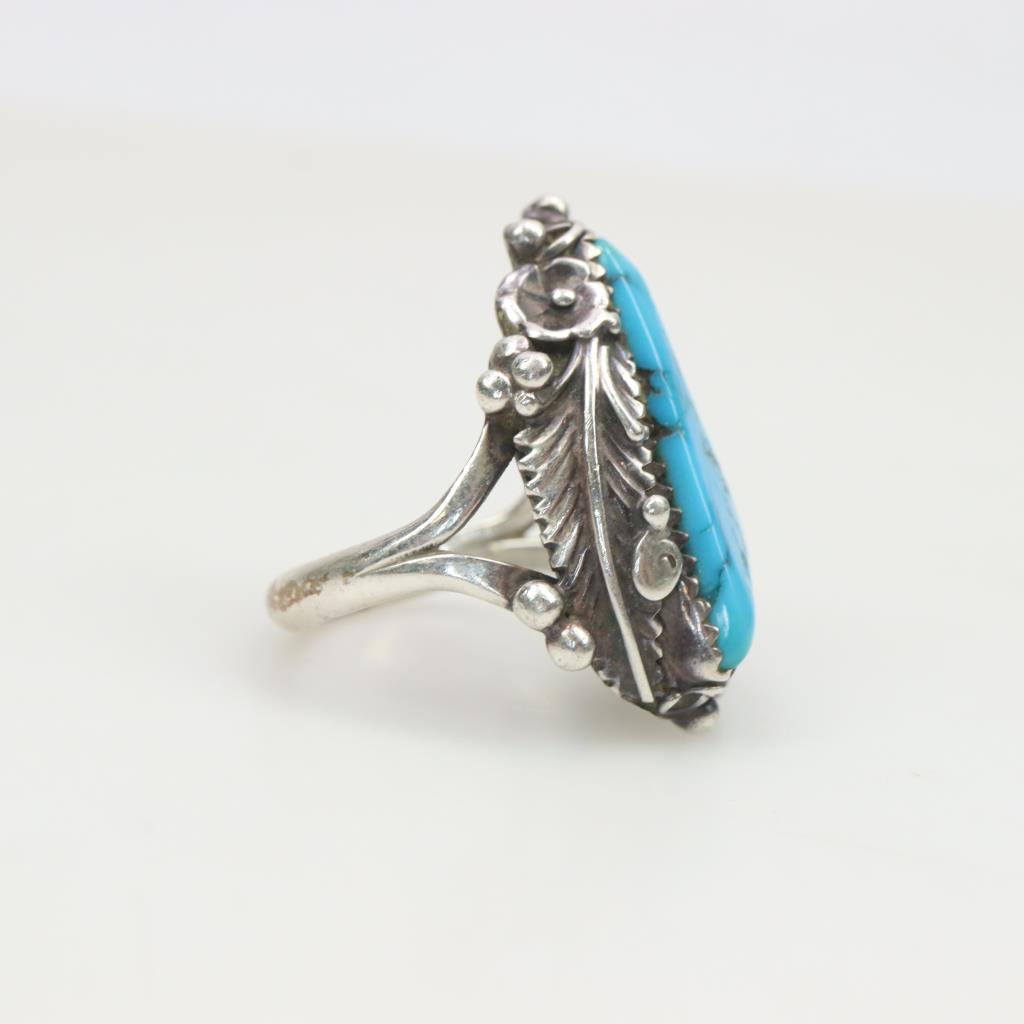 Sterling Silver Blue Stone Ring | Property Room