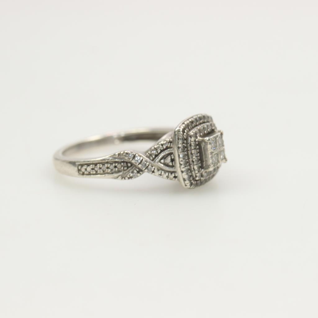 Sterling Silver Diamond Ring | Property Room