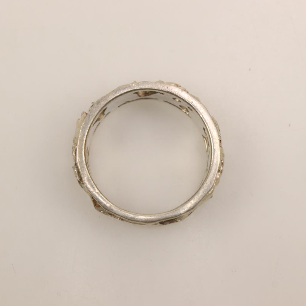 Sterling Silver Engraved Ring | Property Room