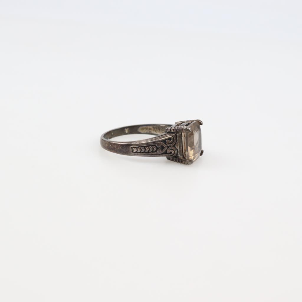 Sterling Silver Grey Stone Ring | Property Room