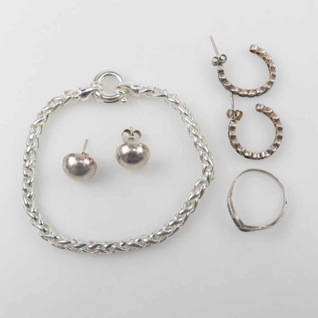 Sterling Silver Jewelry, 6 Pieces | Property Room