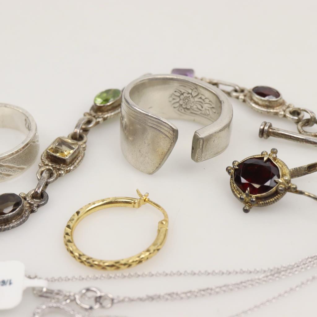 Sterling Silver Jewelry, 7 Pieces | Property Room