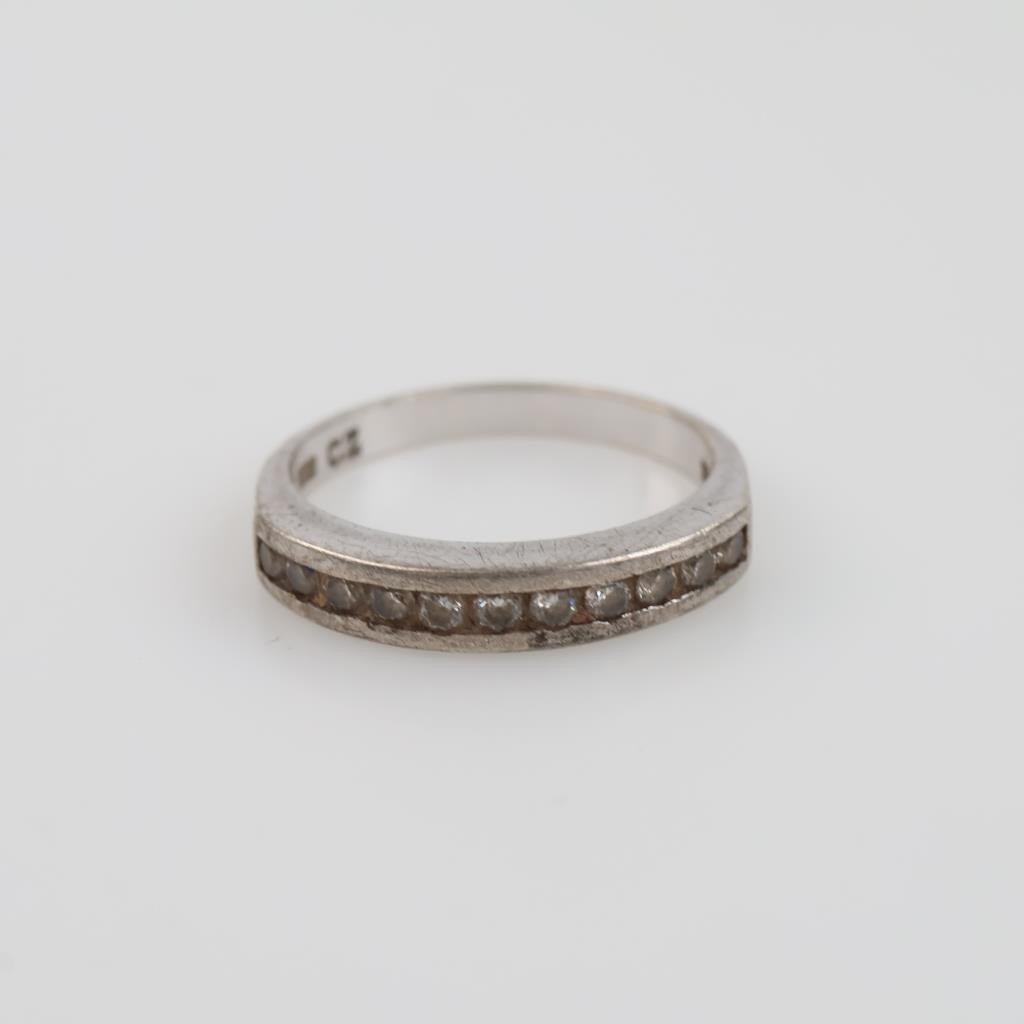 Sterling Silver Platinum Plated Clear Stone Ring | Property Room