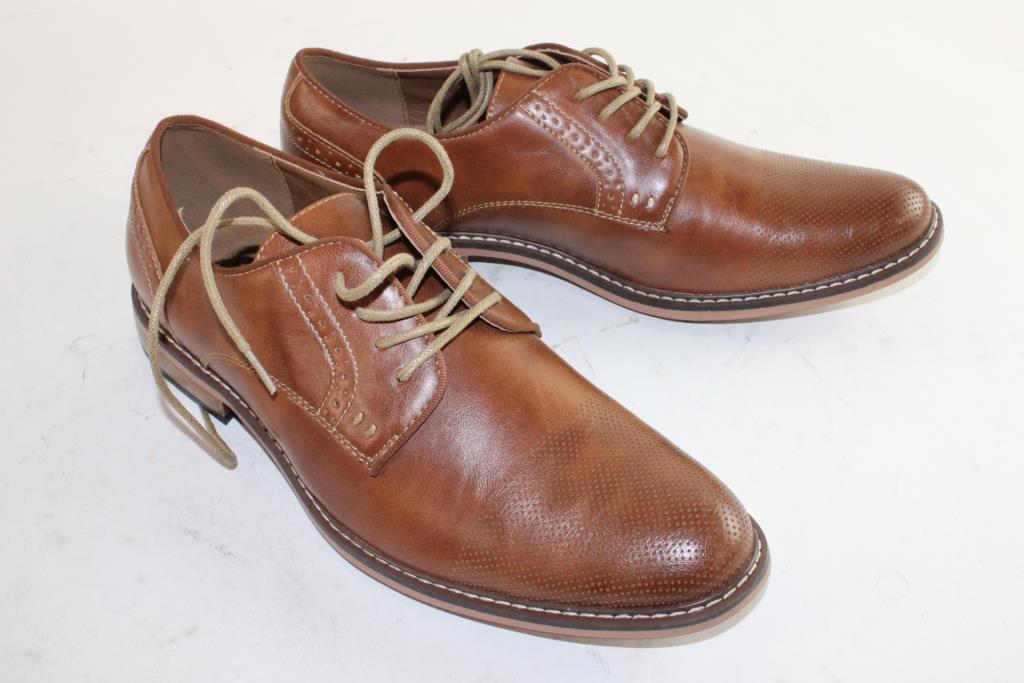 Steve Madden Dress Shoes, Size 10 | Property Room