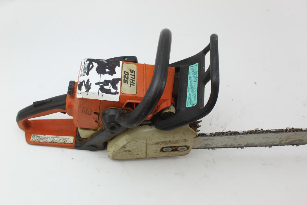 Stihl 025 Gas Powered Chainsaw | Property Room