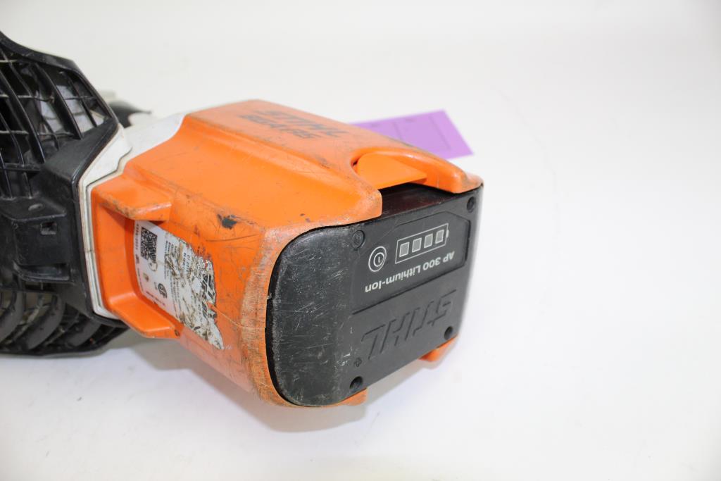 STIHL BGA 85 Electric Lawn Blower | Property Room