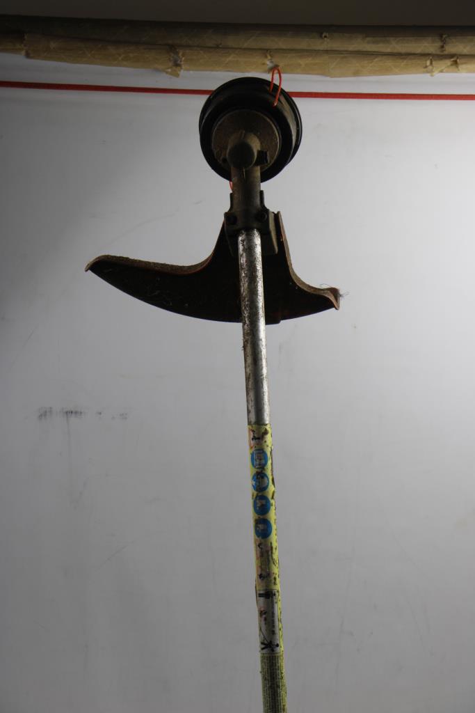 Stihl FS 85 Trimmer Pro | Property Room