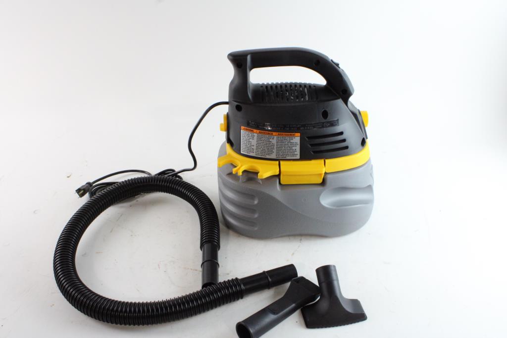 Stinger Wet/dry Vacume | Property Room