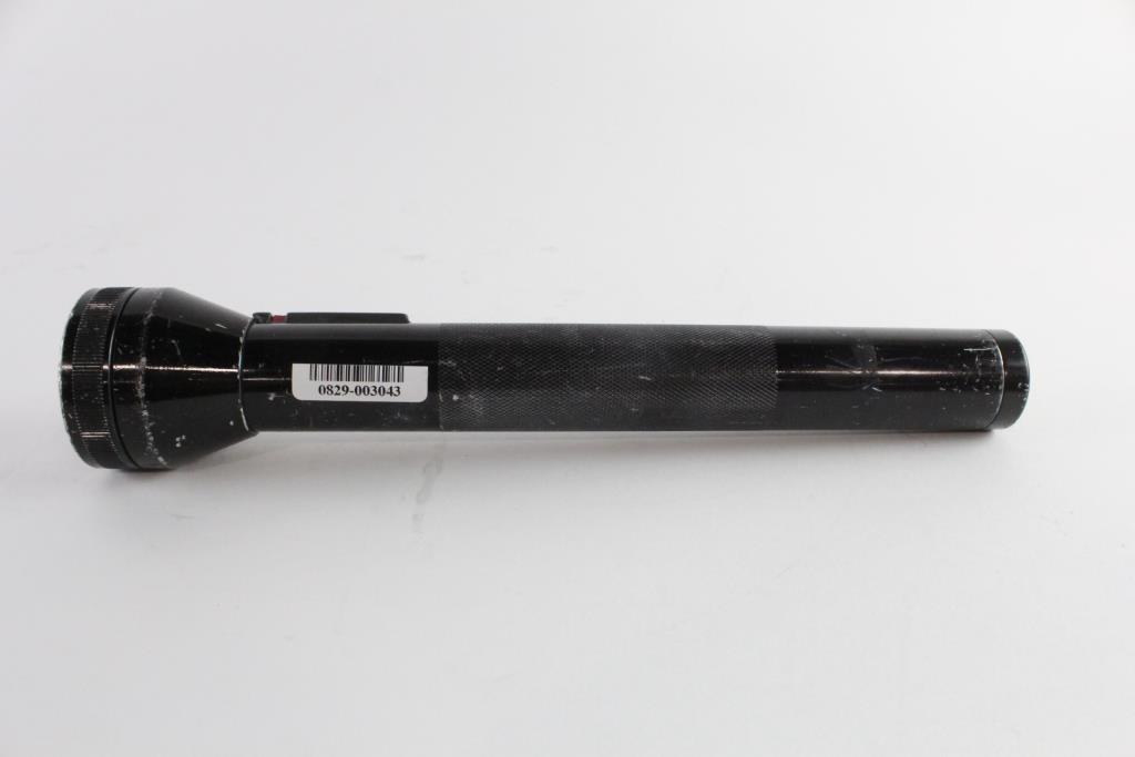 Streamlight Flashlight | Property Room