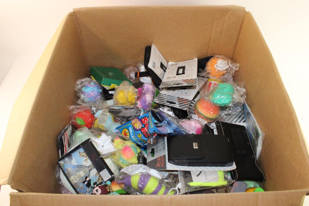 Stress Toys, Wallets, And More, 20+ Pieces | Property Room