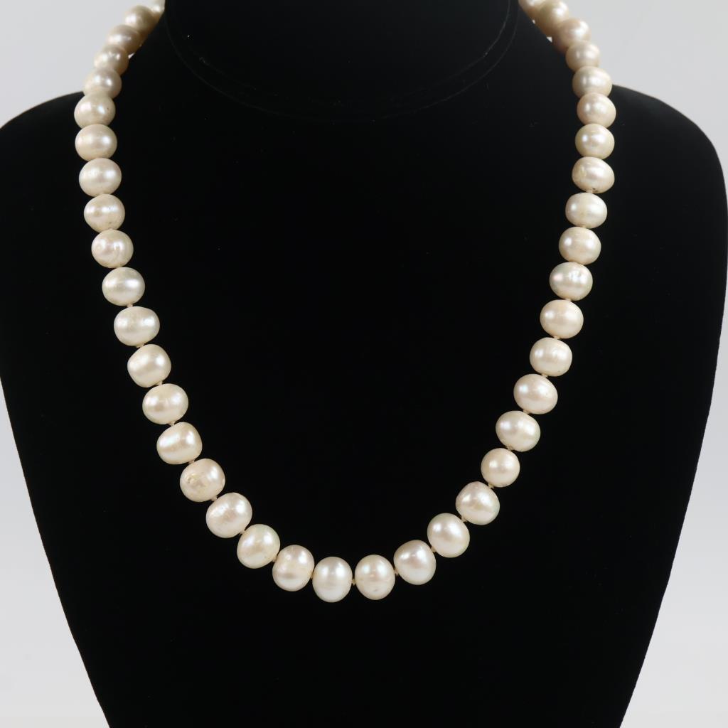 String Of Pearls With Silver Clasp | Property Room