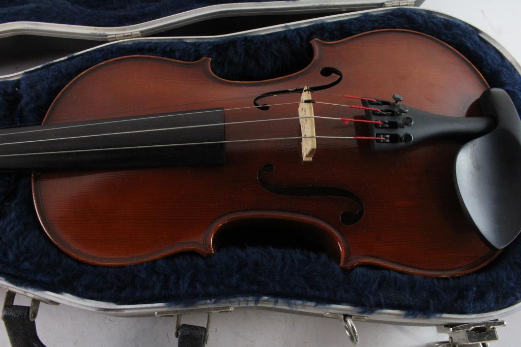Strobel 3/4 Student Violin | Property Room
