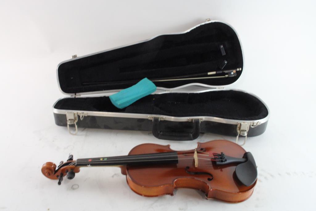 Strobel Violin | Property Room