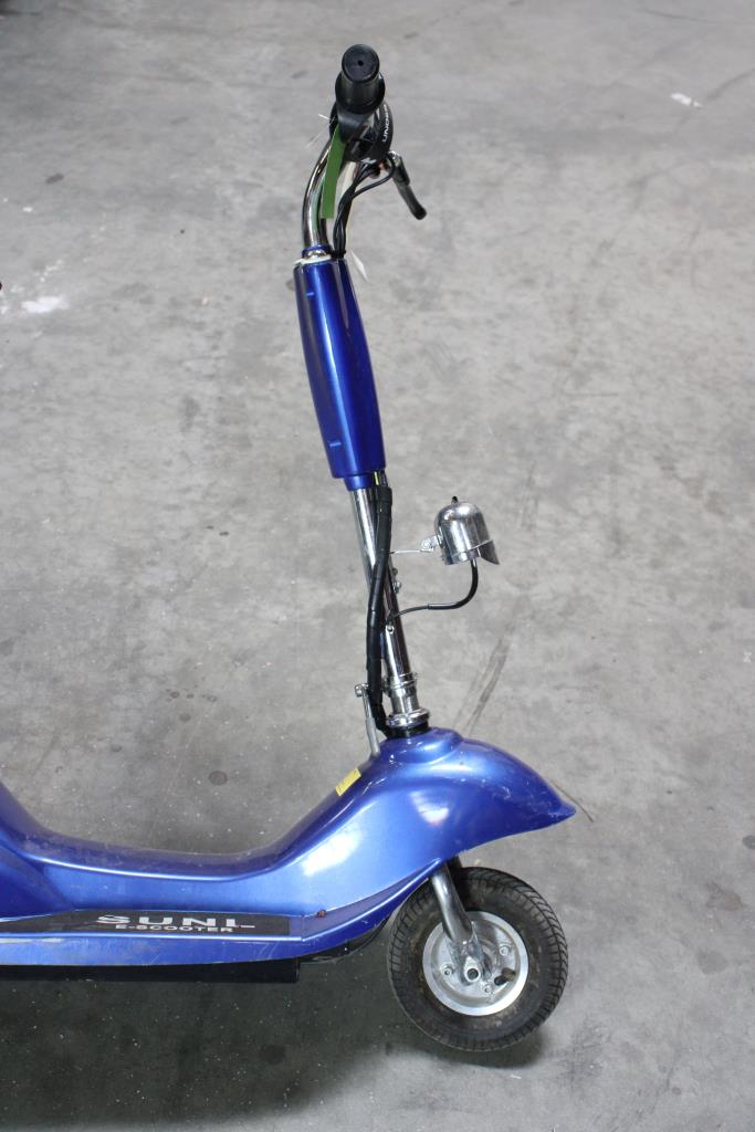 SunL E-Scooter | Property Room