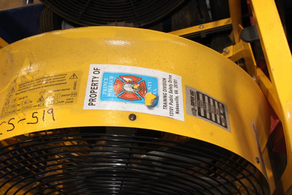 Super Vac Floor Blower | Property Room