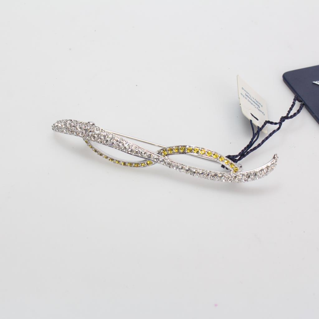 SWAROVSKI CRYSTAL 2004 SCS LINK PIN | Property Room