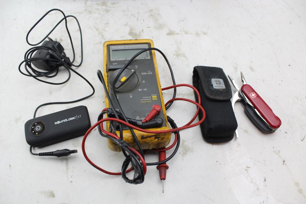 Swiss Gear Multi-Tool, Fluke 77 Multimeter, Powerbank And More: 5 Items ...