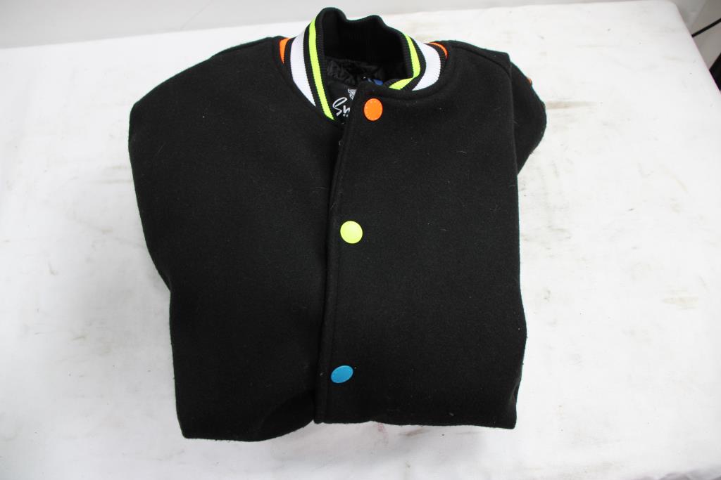Switch Remarkable Button Up Jacket, Size Large | Property Room