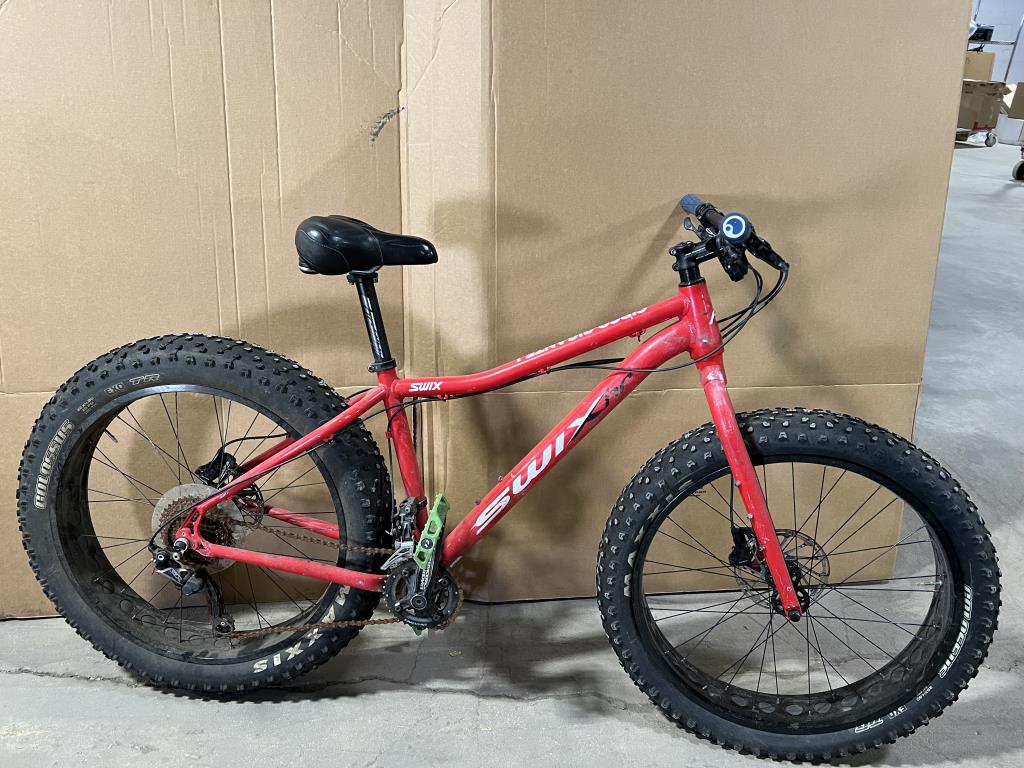 Swix Fat Tire Mountain Bike | Property Room