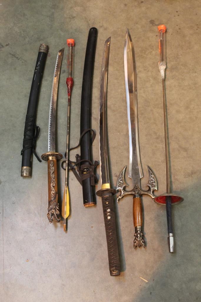 Swords And Blade: Samurai, Fantasy, Fencing: 5 Items | Property Room