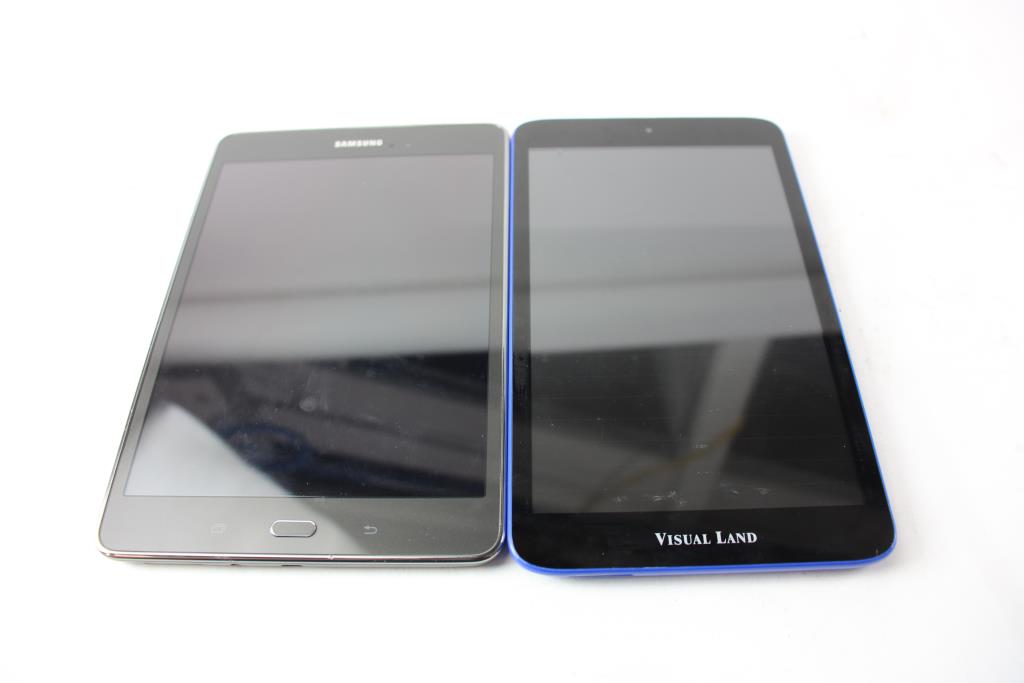 Tablet Lot, 2 Pieces | Property Room