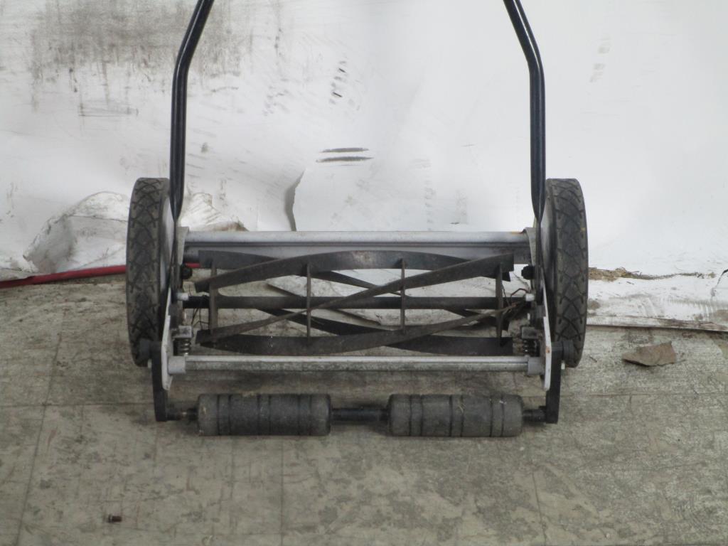 Task Force Manual Lawn Mower | Property Room