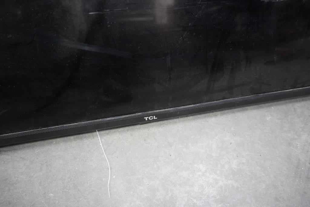 TCL 55" Roku Tv | Property Room