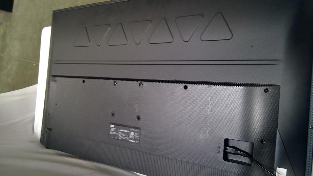 TCL Roku 42" Flatscreen Tv | Property Room