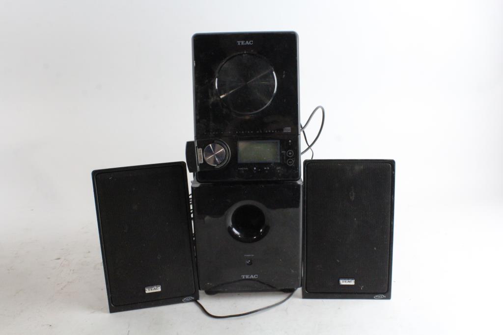 Teac Micro Hi-Fi System And More, 10+ Pieces | Property Room