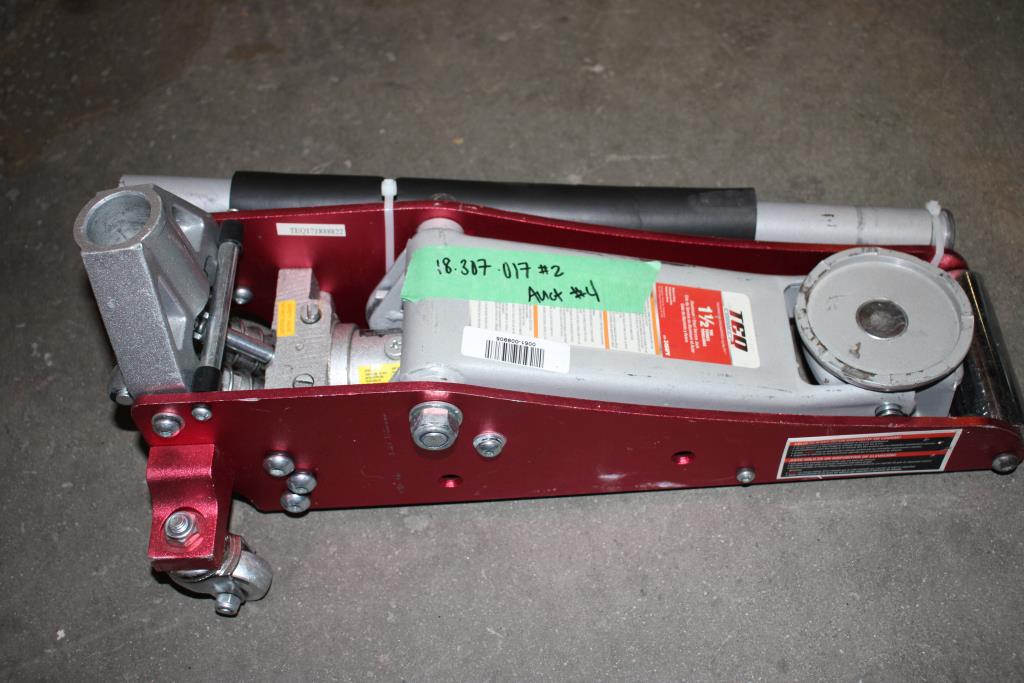 Teo Correct 1 1/2 Ton Steel Service Jack | Property Room