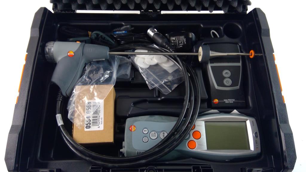 Testo 330 Gas Analyzer Kit Property Room 