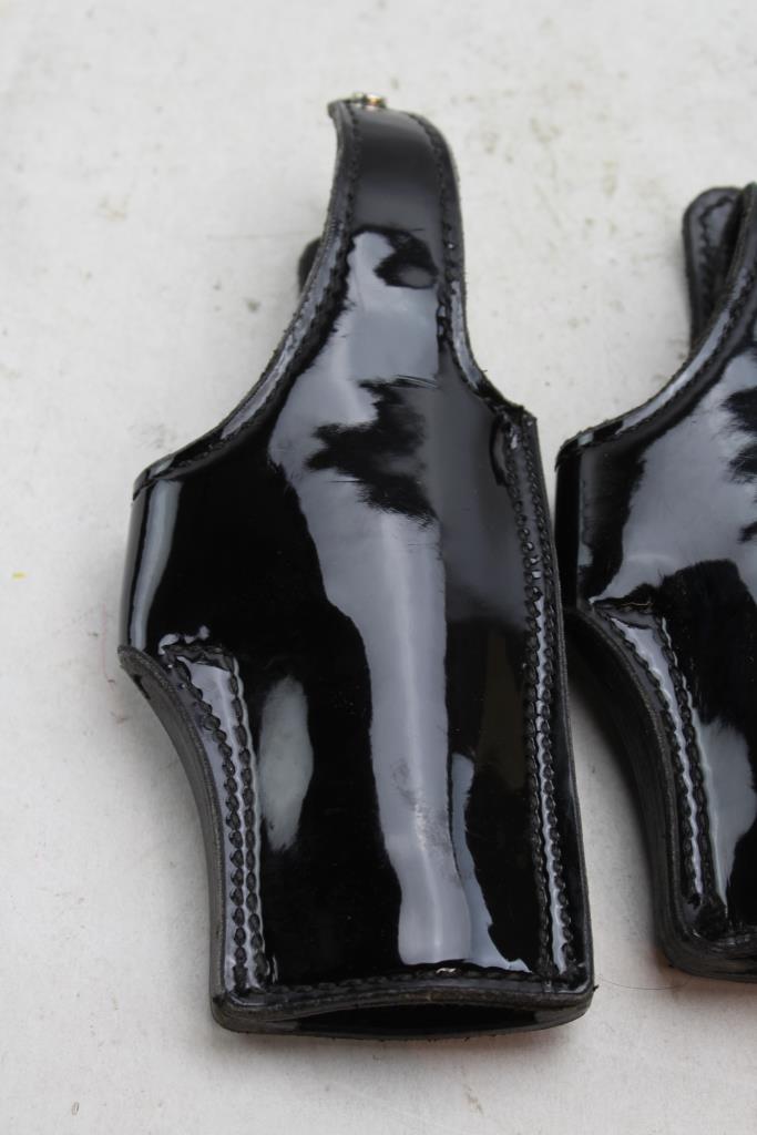 Tex Shoemaker & Son 5896 Holsters; 2 Pieces | Property Room