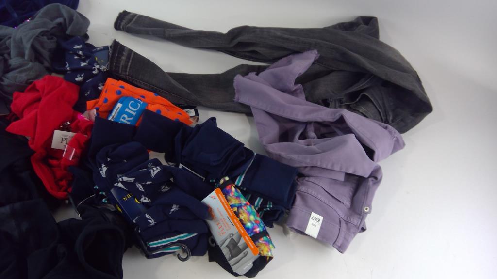 The Childrens Place Baby / Kids Clothing And More, 5+ Pieces | Property ...