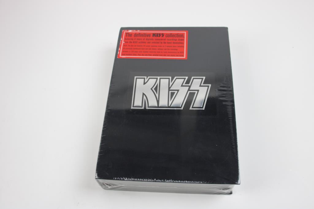 The Definitive Kiss Collection Box Set, 5 Discs | Property Room