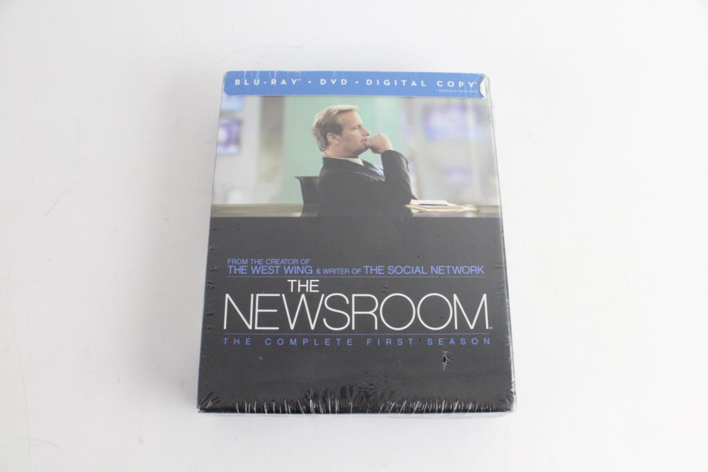 The Newsroom The Complete First Season Blu-Ray/DVD/Digital Copy Box Set ...
