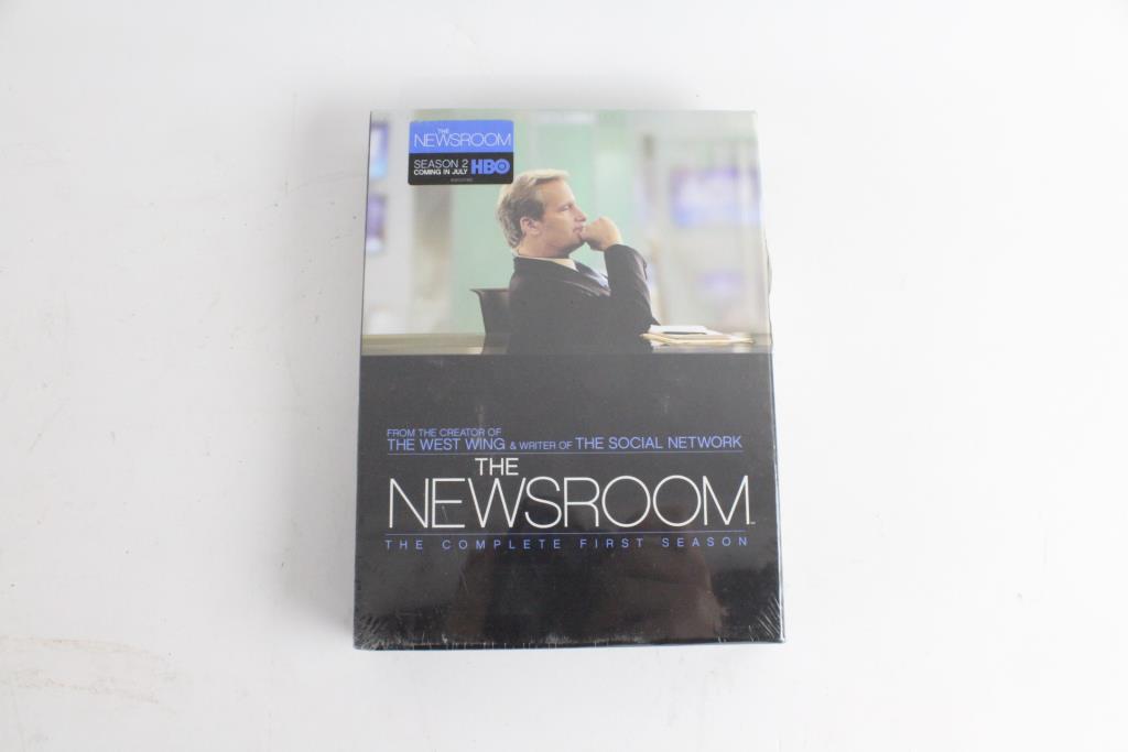 The Newsroom The Complete First Season DVD Box Set | Property Room