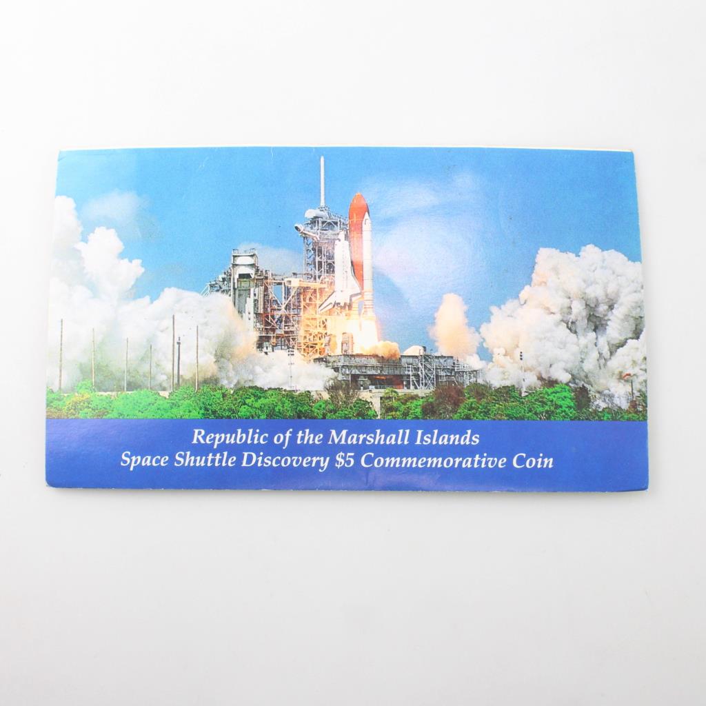 The Space Shuttle Discovery $5 Commemorative Coin | Property Room