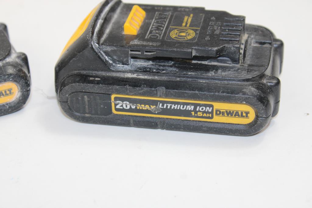 Three DeWalt 20V Max Li-IOn 1.5Ah Battery Packs DCB201 | Property Room