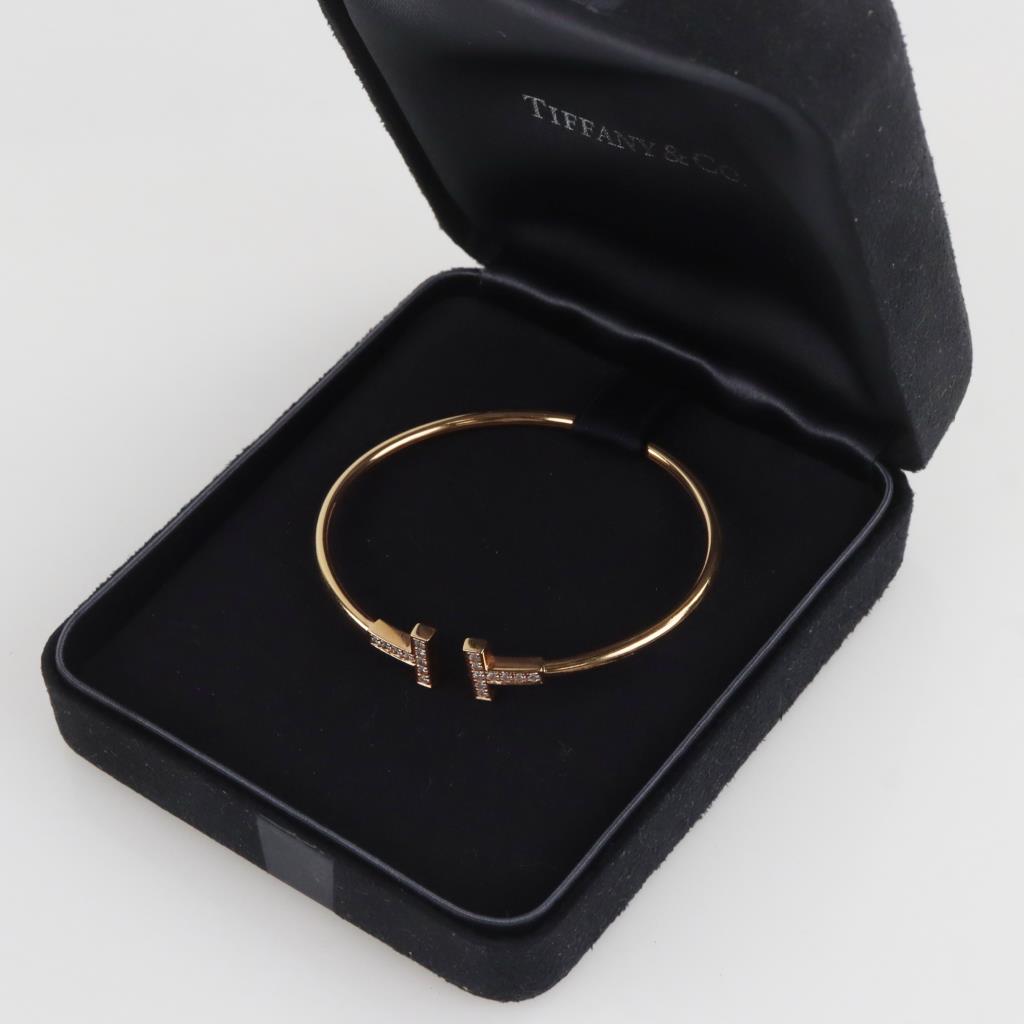 Tiffany & Co 0.24ct TW Diamond 18kt Gold Wire Bracelet-Evaluated By Our ...