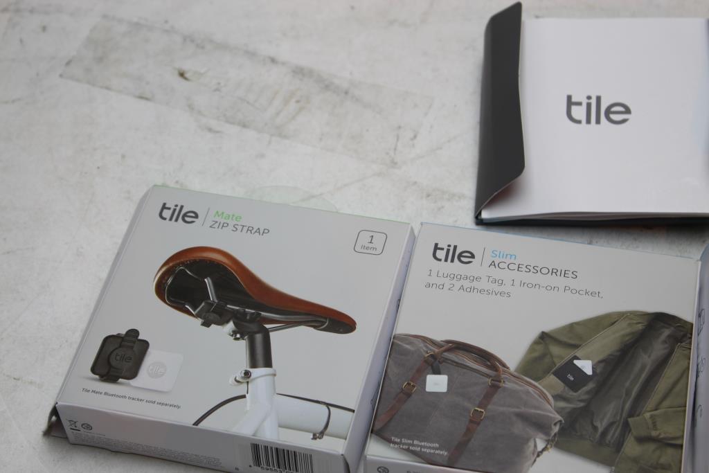 Tile Mate Zip Strap, Tags Bulk Lot 4 Pieces | Property Room