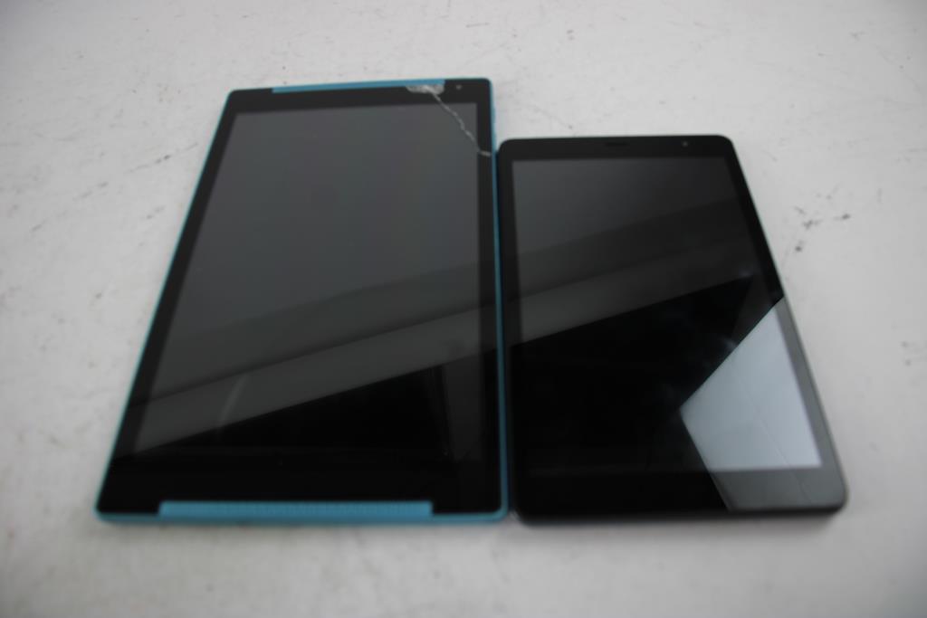 TJD And Whoop Tablets, 2 Pieces | Property Room