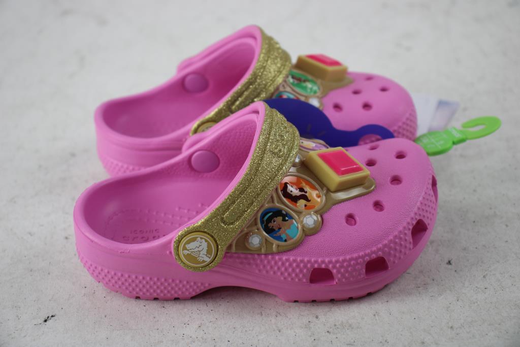 Toddler Girls Classic Disney Princess Light Up Crocs - Size C7 ...