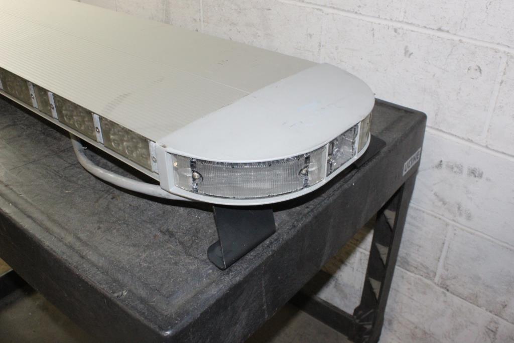 Tomar LED Lightbar | Property Room