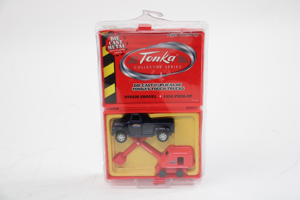 Tonka Collector Series Die Cast Replicas Of Tonnka's Tough Trucks, 2 ...