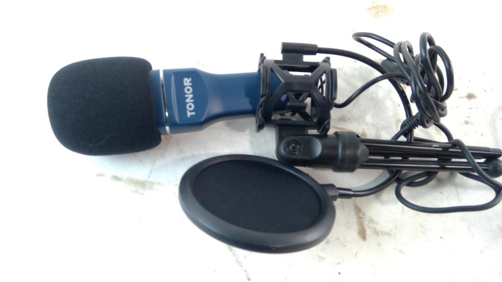 Tonor USB Microphone With Popfilter | Property Room