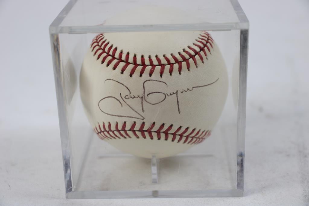 Tony Gwynn Autographed Baseball - NO COA | Property Room