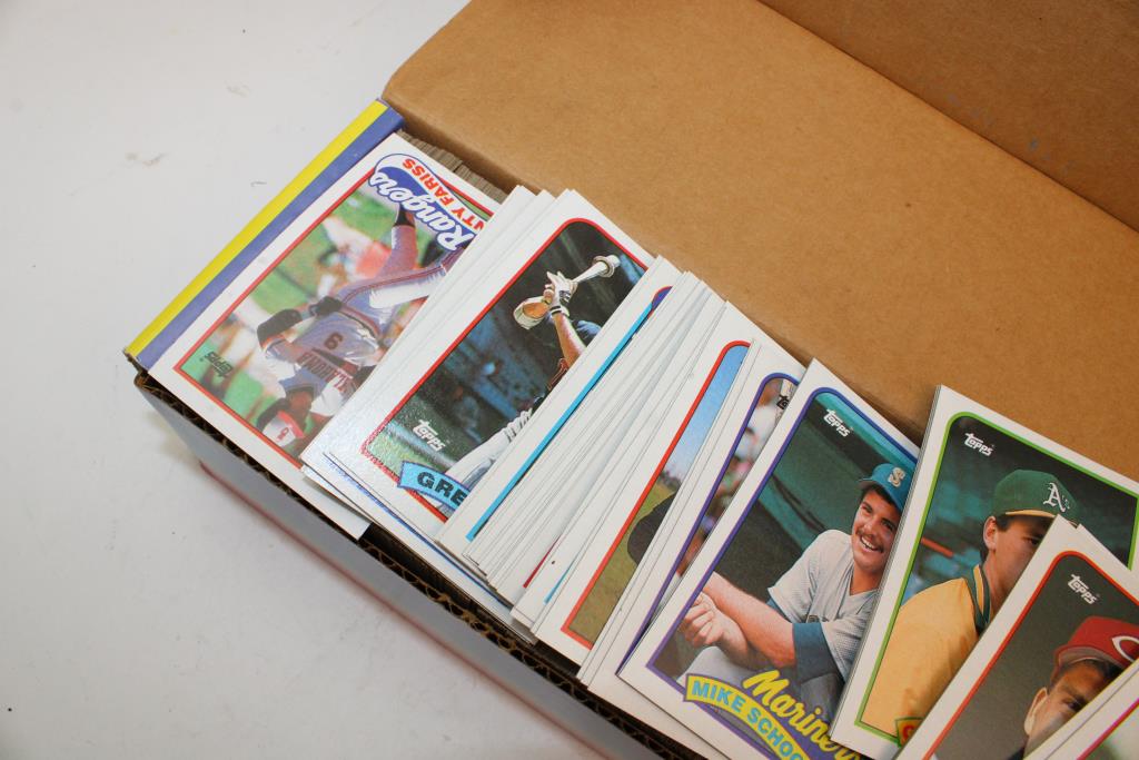 Topps 1989 Official Complete Set Trading Cards | Property Room