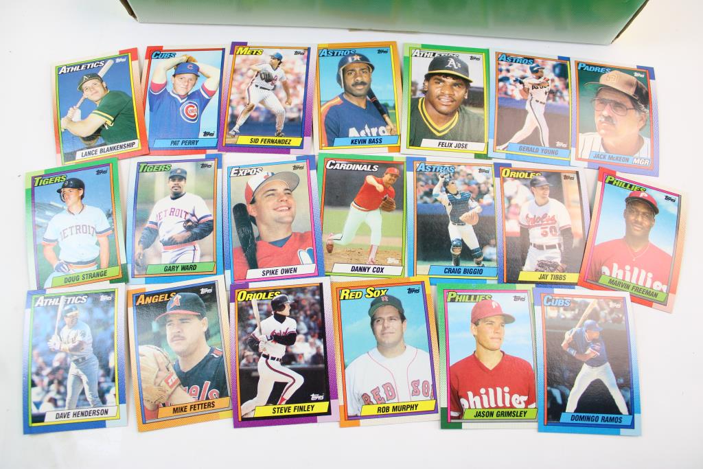 Topps Baseball Cards The Official 1990 Complete Set, 700+ Pieces ...