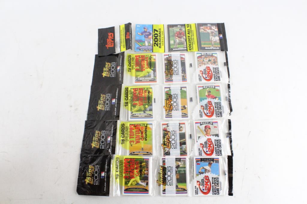 Topps Trading Card Packs, 18 Pieces | Property Room